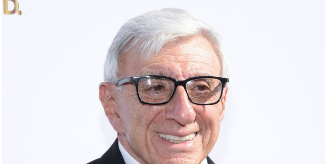 Jamie Farr, famously known as Corporal Maxwell Q. Klinger, the cross ...
